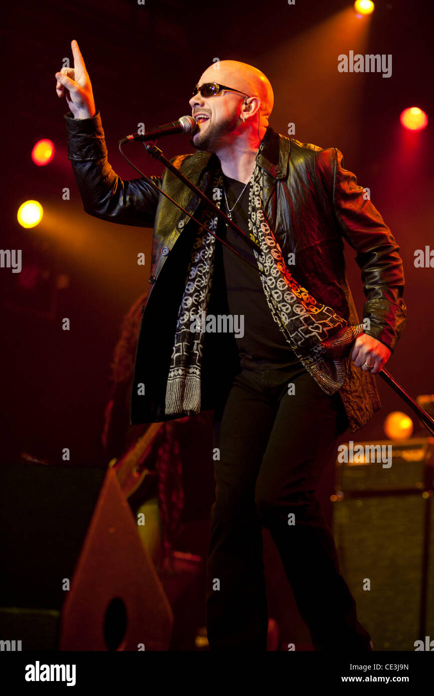 James Dylan Jason Bonham's Led Zeppelin Experience performs at the Best ...