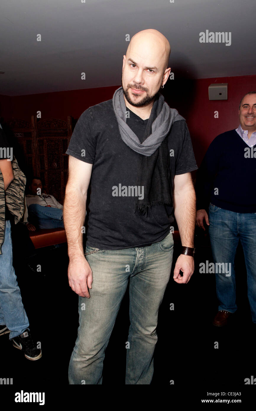 James dylan jason bonhams led hi-res stock photography and images - Alamy