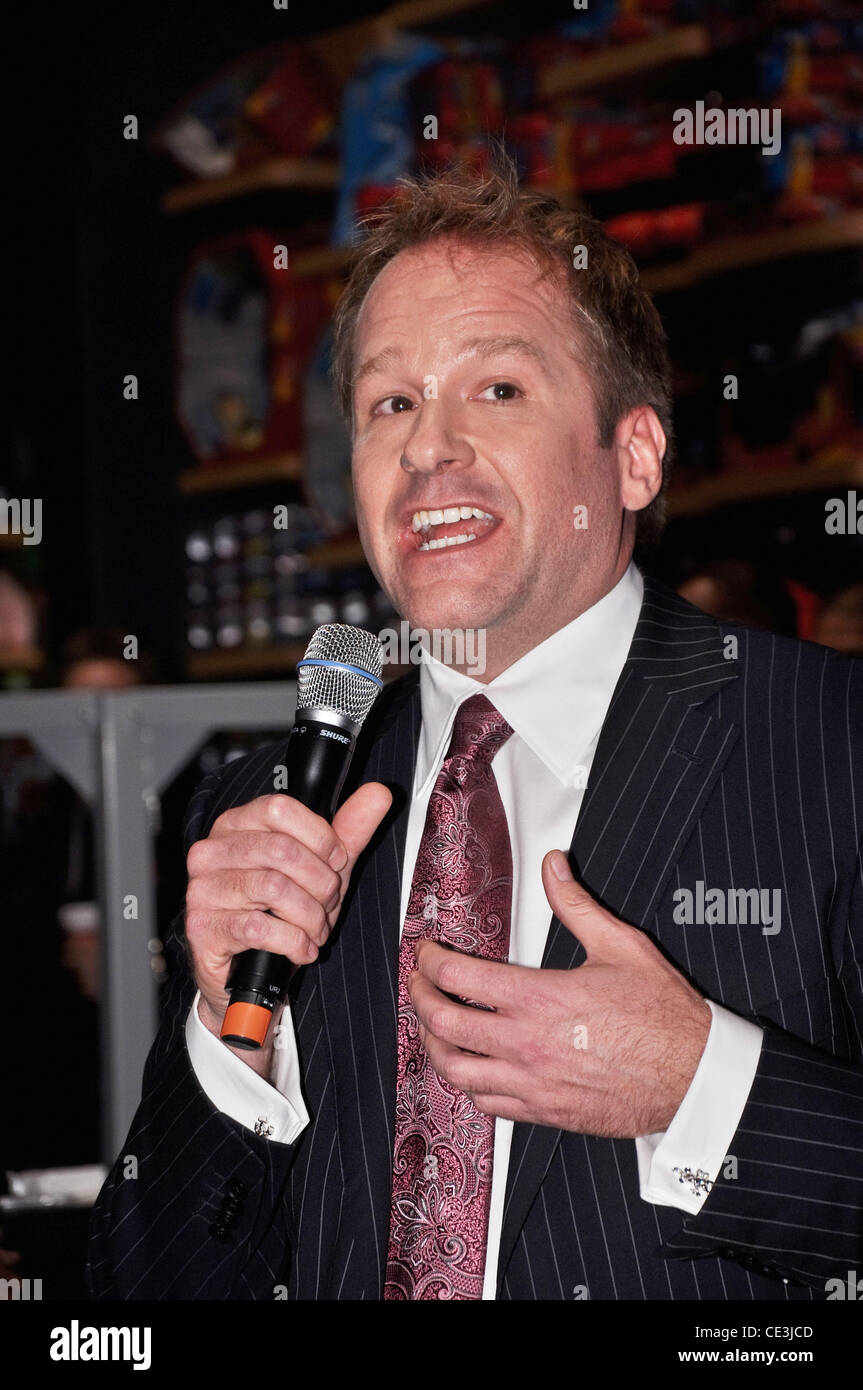 10 times square hi-res stock photography and images - Alamy