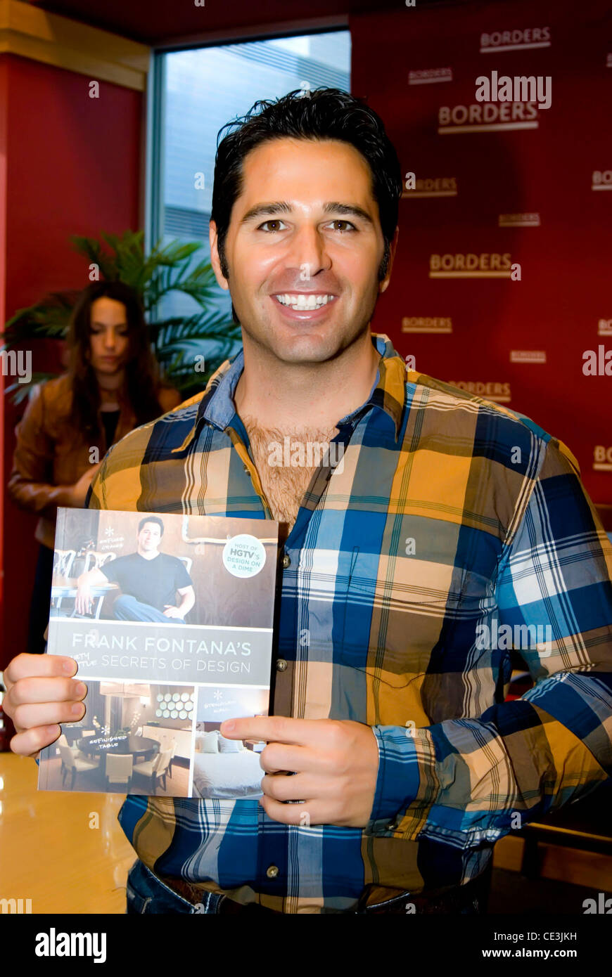 Frank Fontana discusses and signs copies of his new book 'Frank Fontana ...