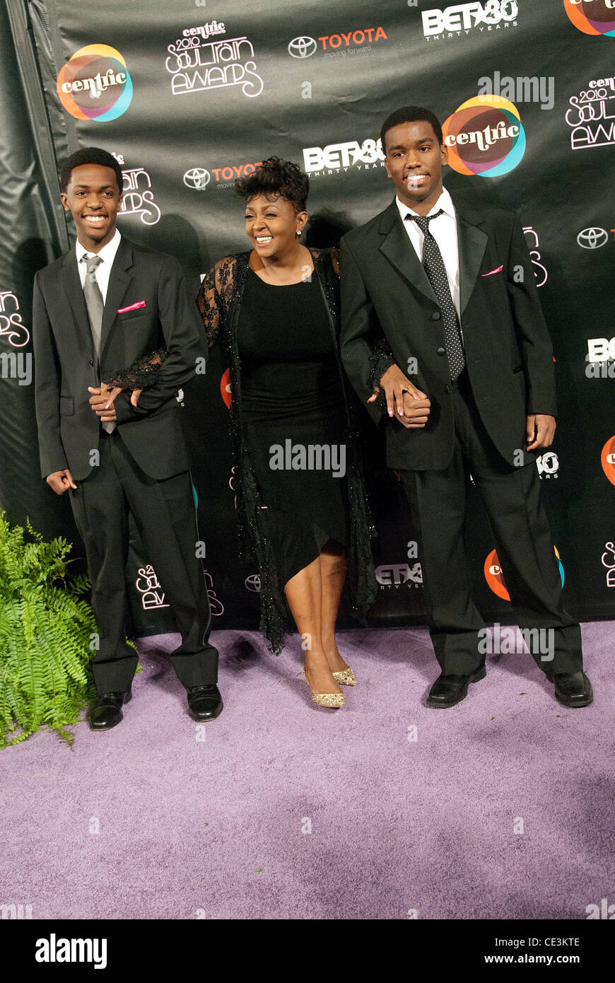Anita Baker And Guests Soul Train Awards At Held At The Cobb Energy Performing Arts Center