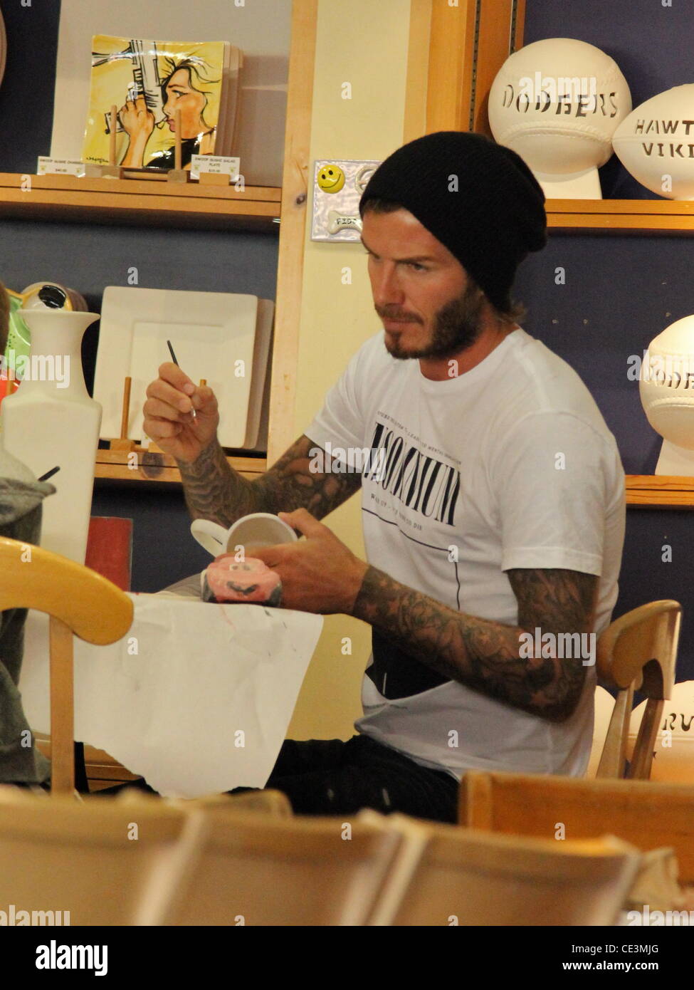 David Beckham takes his children to the arts and crafts boutique 'Color ...