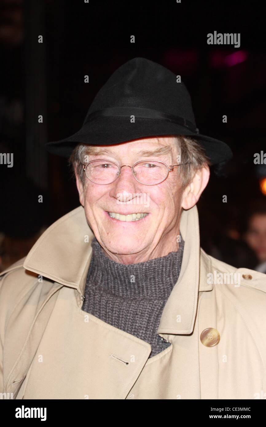 John Hurt Harry Potter