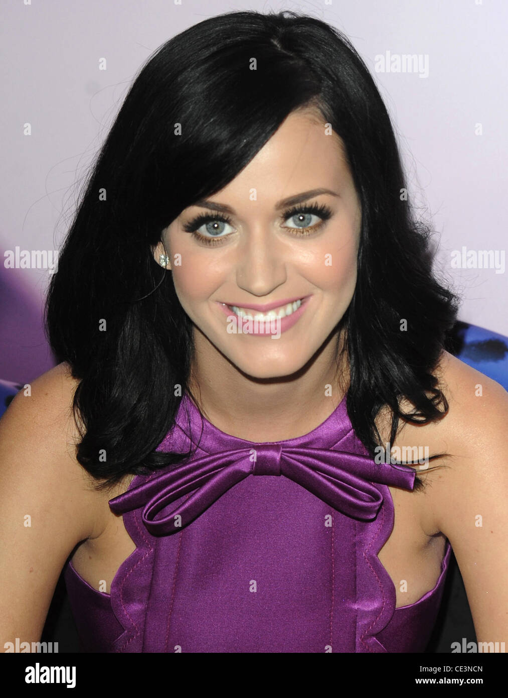 Katy Perry Perfume High Resolution Stock Photography and Images - Alamy