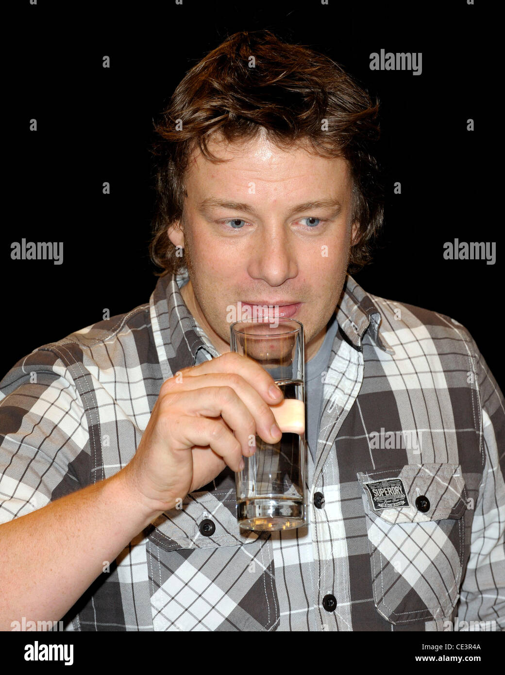 Jamie oliver signs hi-res stock photography and images - Alamy