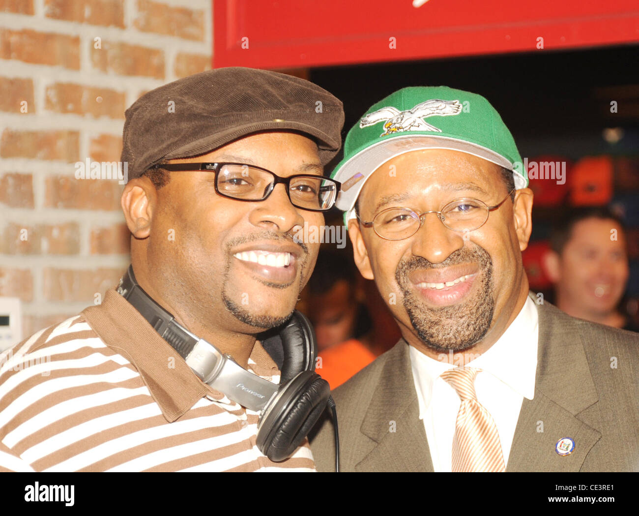 DJ Jazzy Jeff and Mayor Nutter DJ Jazzy Jeff attends Mitchell & Ness ...
