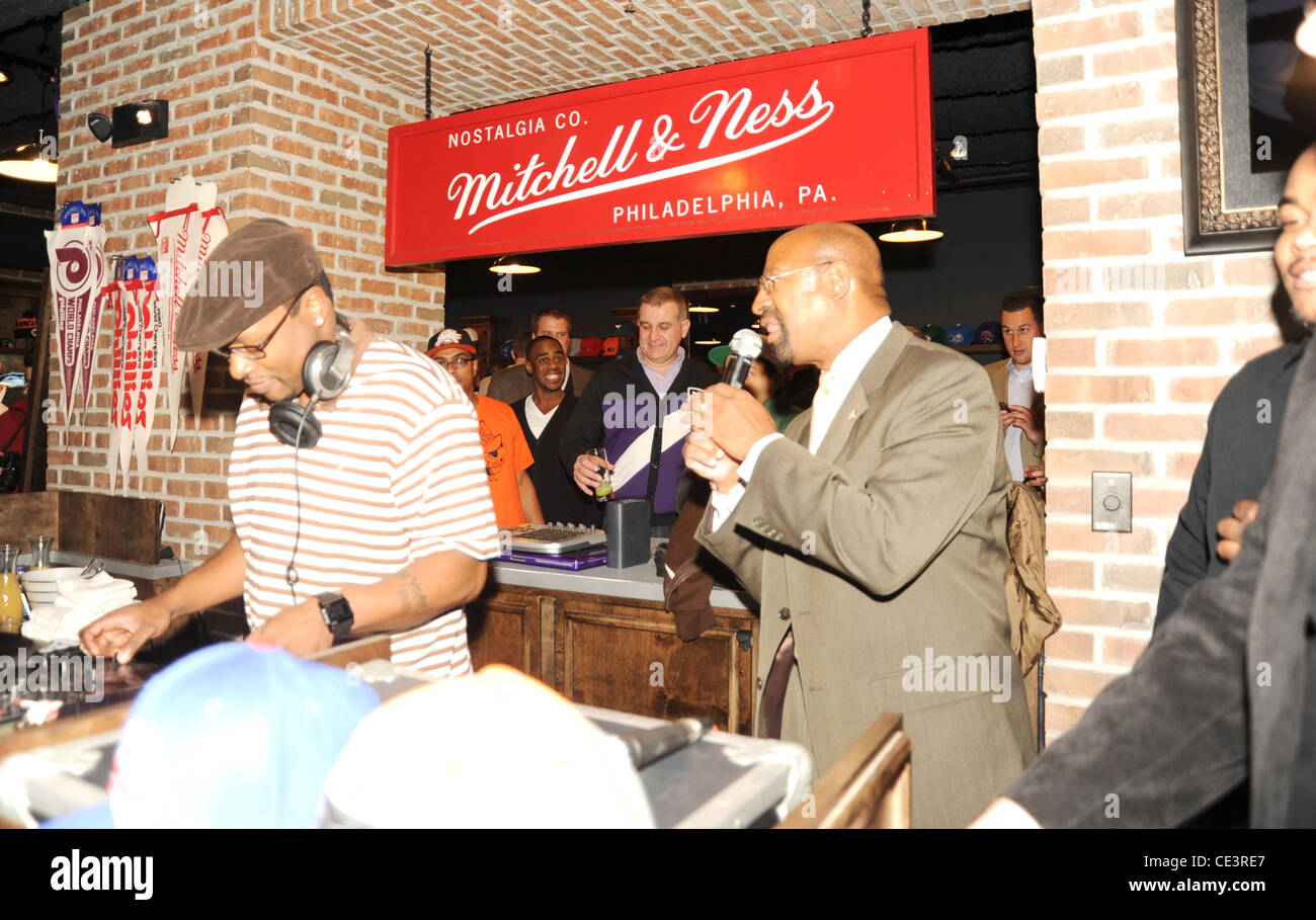 DJ Jazzy Jeff and Mayor Nutter DJ Jazzy Jeff attends Mitchell & Ness ...