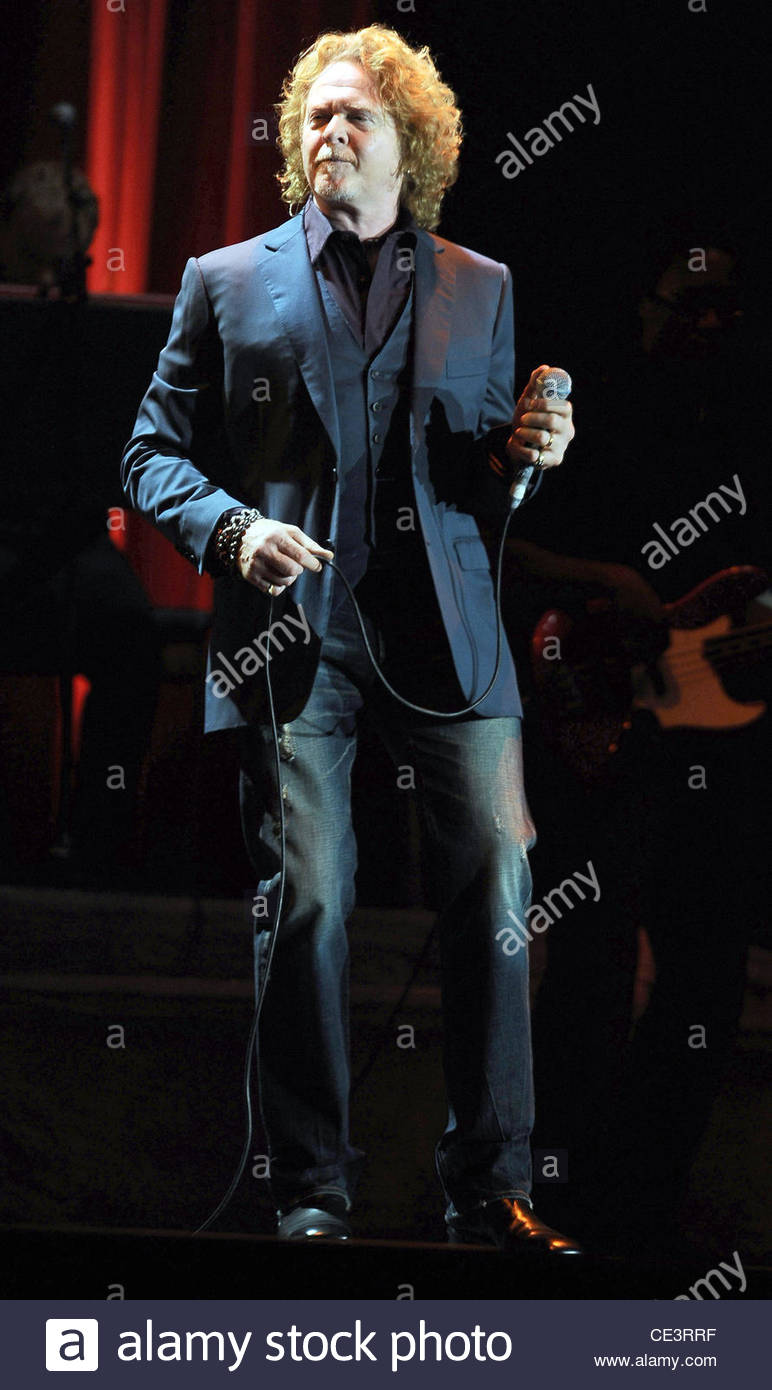 Simply Red Singer Mick Hucknall High Resolution Stock Photography and ...