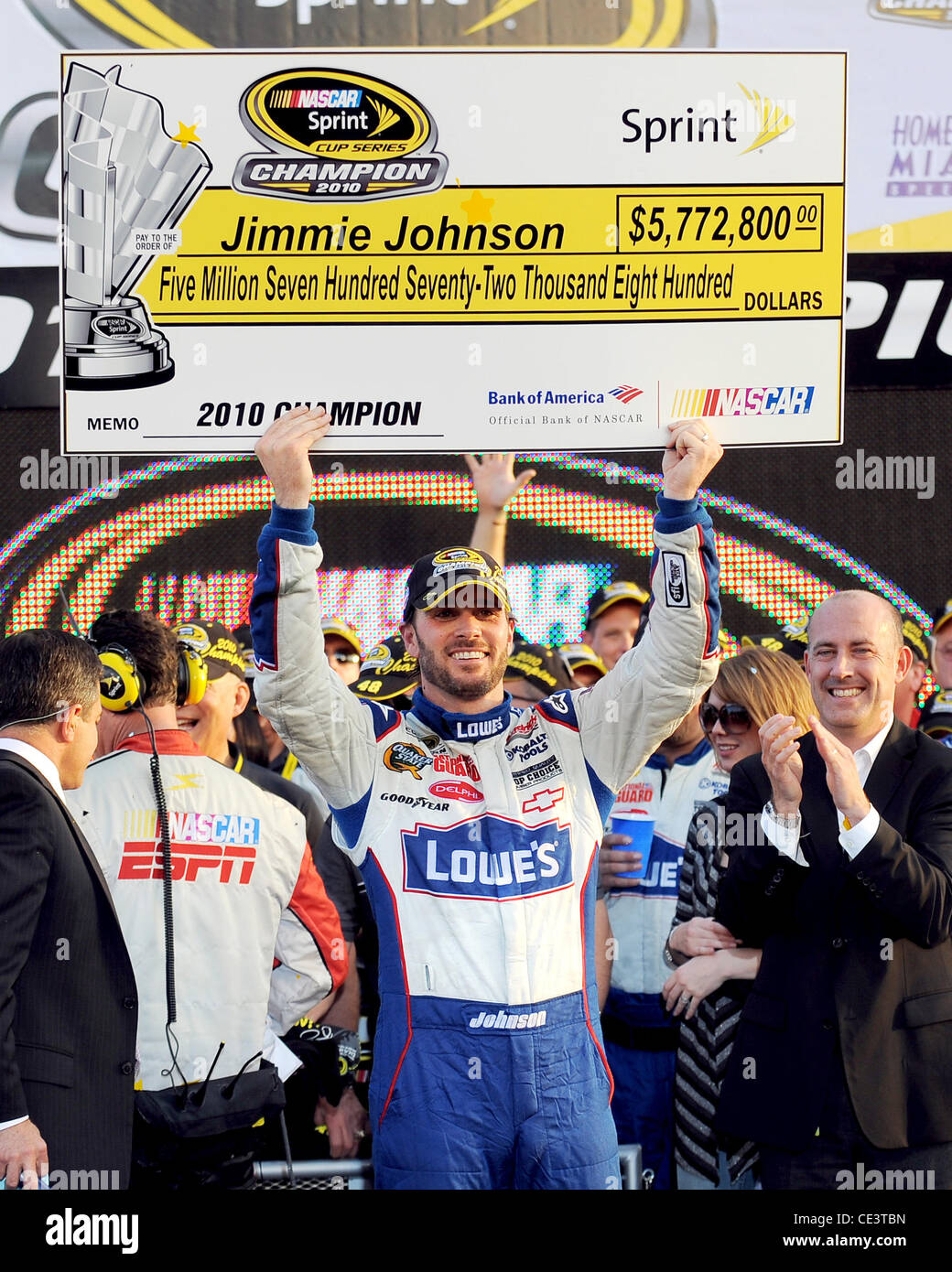 Jimmie Johnson celebrates his fifth consecutive win of the Ford 400 ...