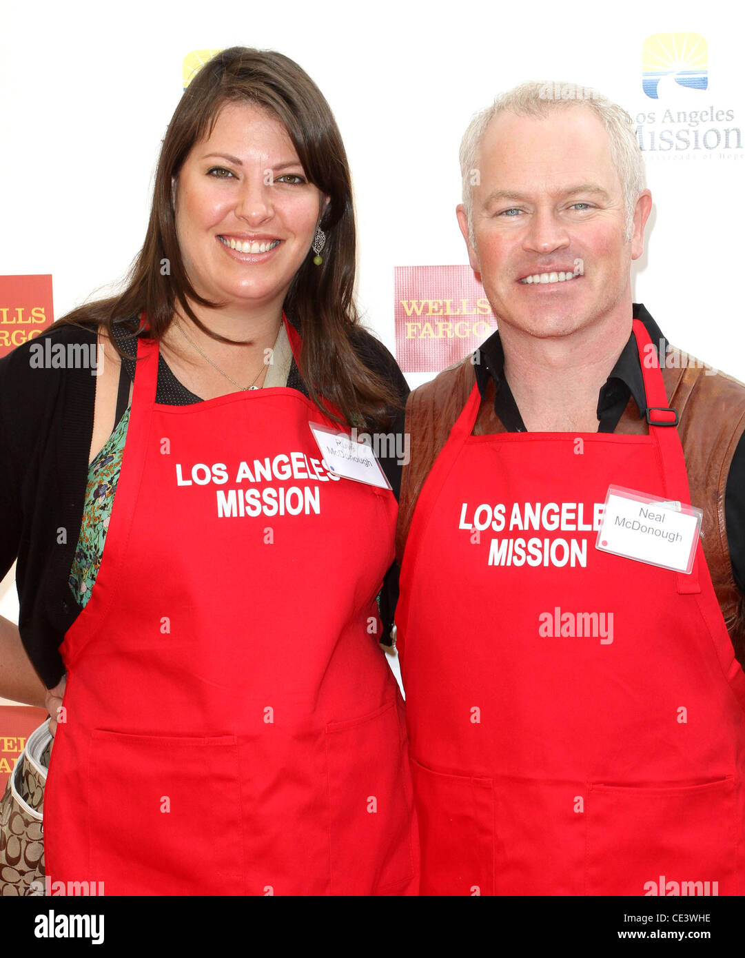 Neil McDonough and wife Ruve Robertson Anne and Kirk Douglas Center ...