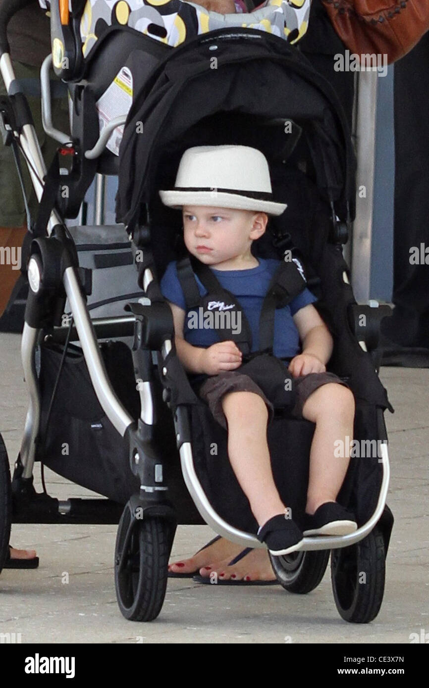 Champion cyclist Lance Armstrong's son Max and his girlfriend Anna ...