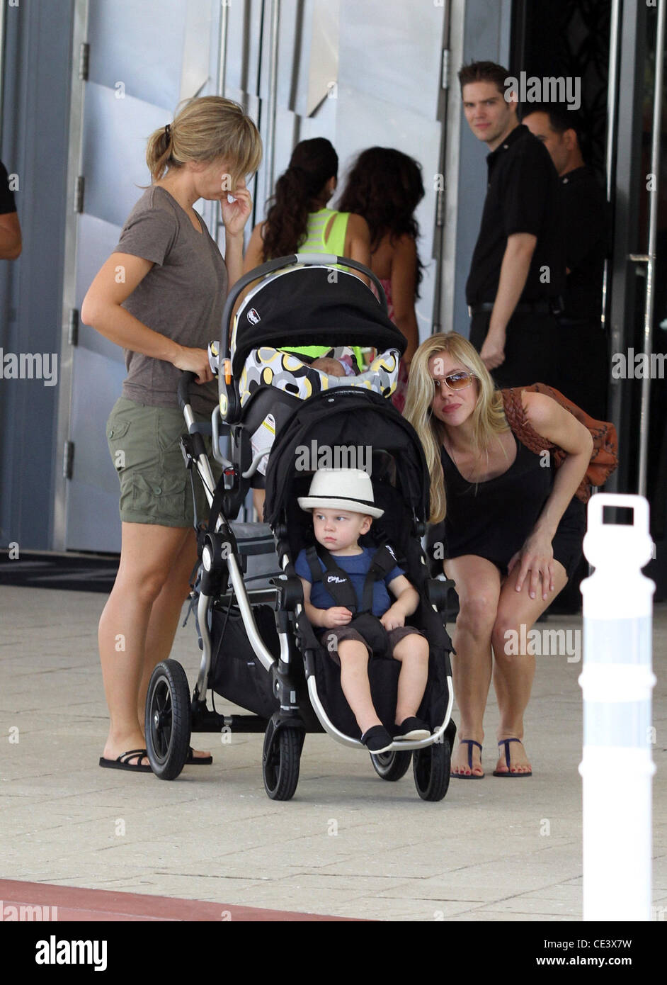 Champion cyclist Lance Armstrong's son Max and his girlfriend Anna ...