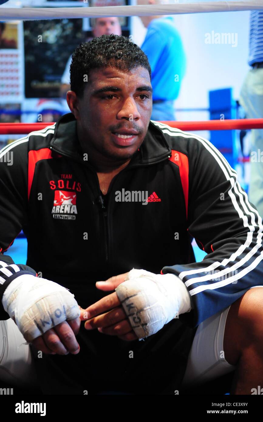 Odlanier Solis aka 'La Sombra' Don King Productions Fighter media works ...