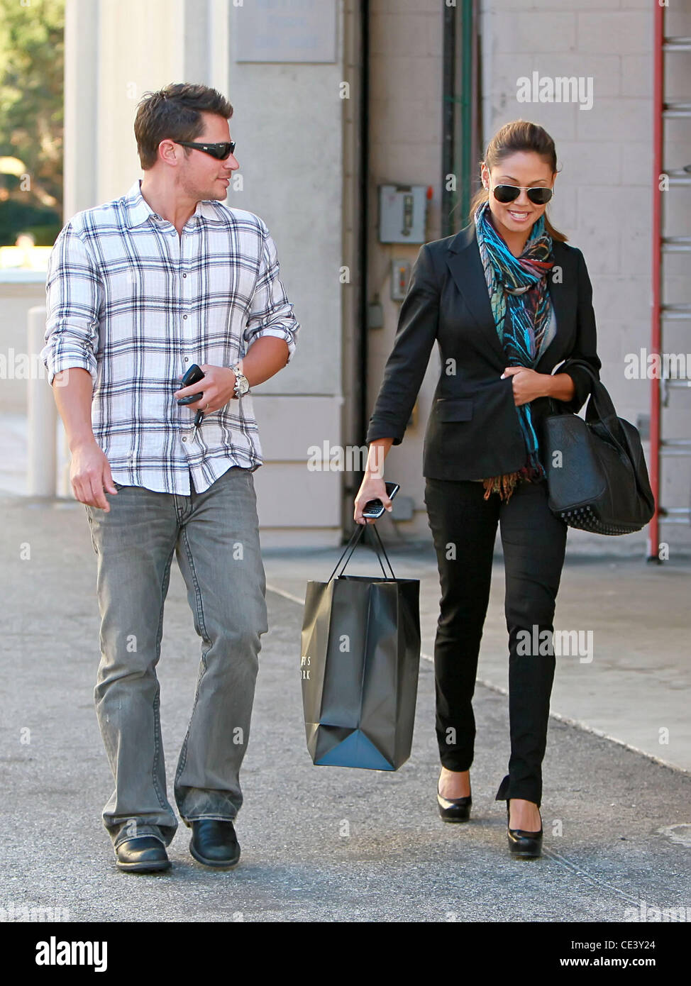 Nick Vanessa Minnillo