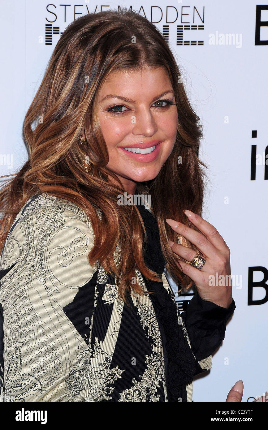 Billboards women in music awards hi-res stock photography and images ...
