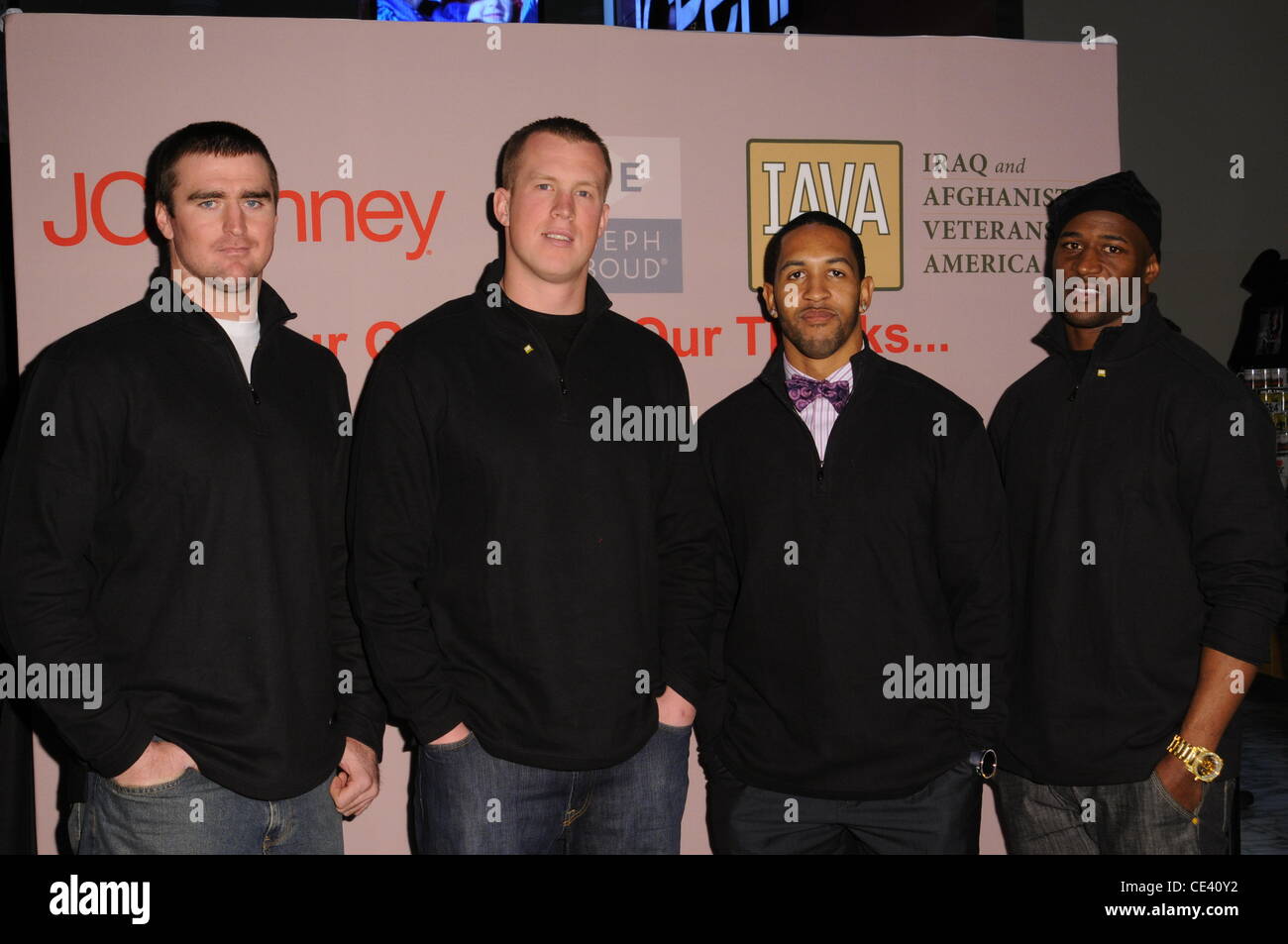 Bear Pascoe, Kevin Boss, Terrell Thomas and Deon Grant New York Pro ...