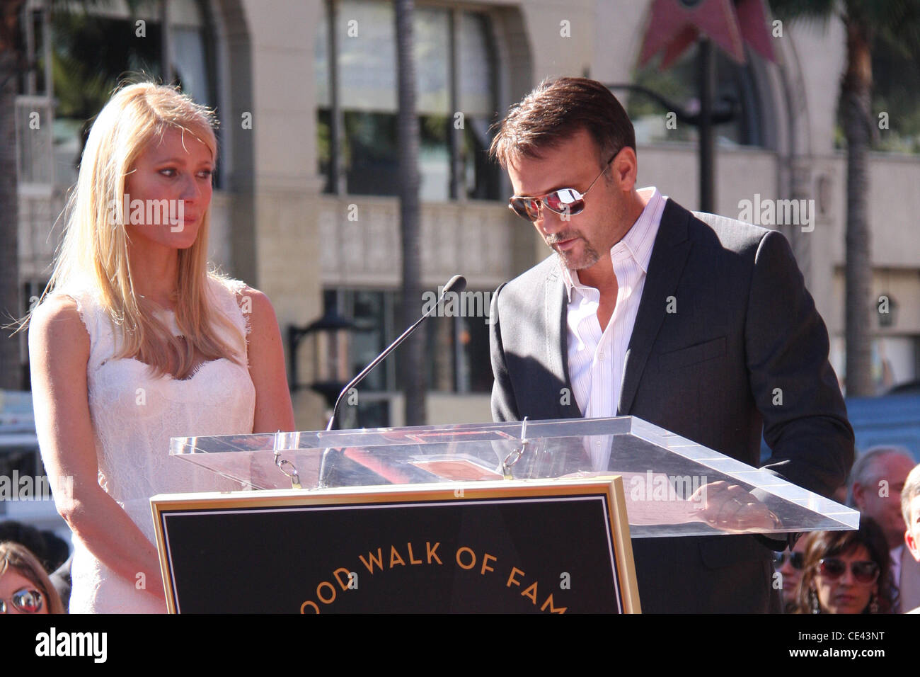 Tim mcgraw star on hollywood hi-res stock photography and images - Alamy