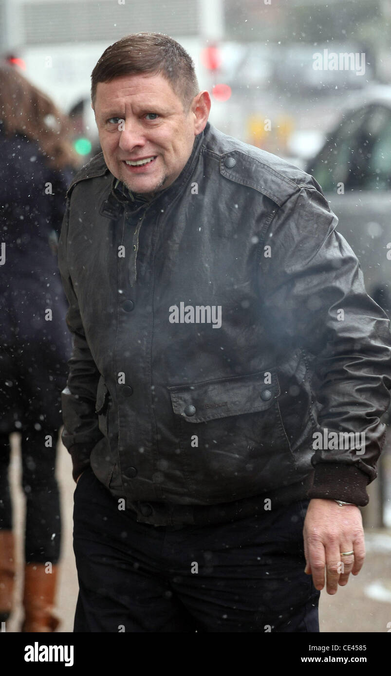 Shaun Ryder outside the ITV Studios London, England - 17.12.10 Stock ...