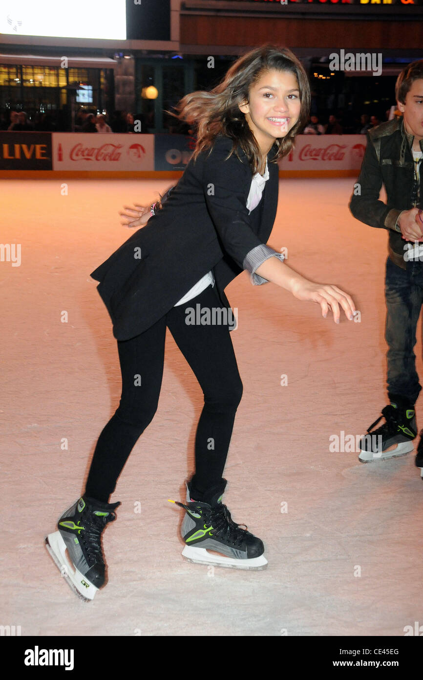 Zendaya Coleman Alison Sweeney Disney On Ice presents 'Let's Celebrate ...