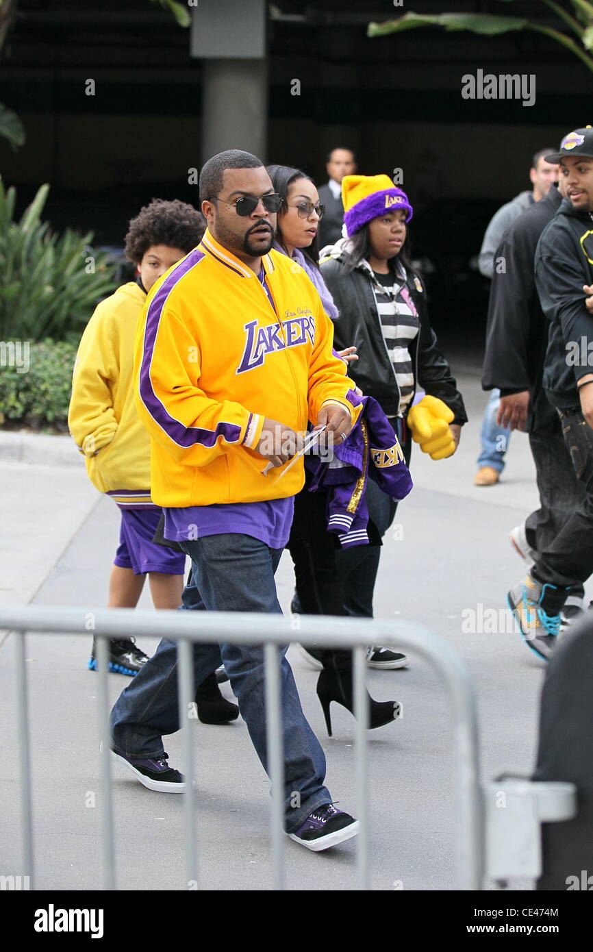 Ice Cube and family Celebrities arrive for the LA Lakers vs. Miami Heat ... Ice Cube and family Celebrities arrive for the LA Lakers vs. Miami Heat ...