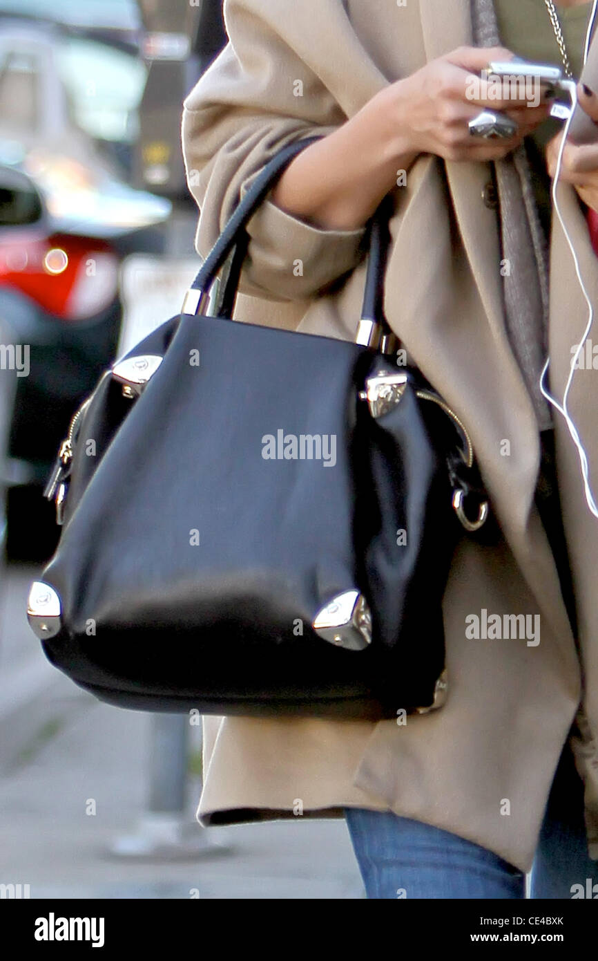 Jessica Alba's handbag Jessica Alba arriving at Joan's on Third in West ...
