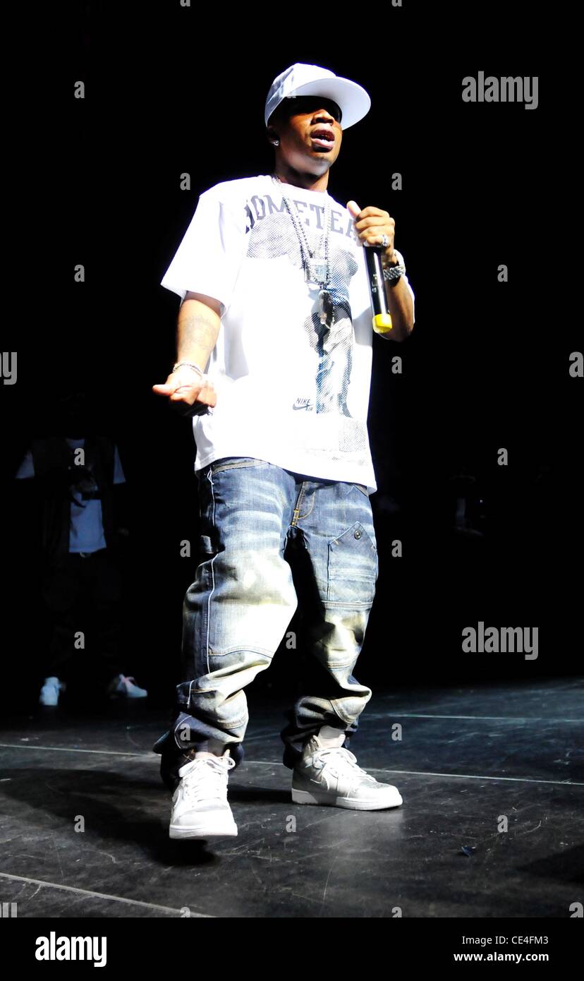 Plies performs during the Summer Jam Concert at the James L. Knight ...