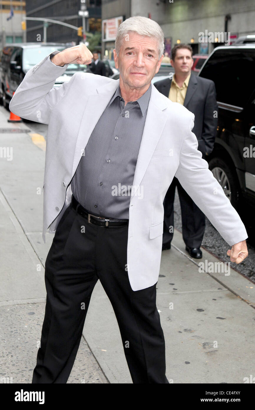 Tom Dreesen Celebrities outside The Ed Sullivan Theater for 'The Late ...