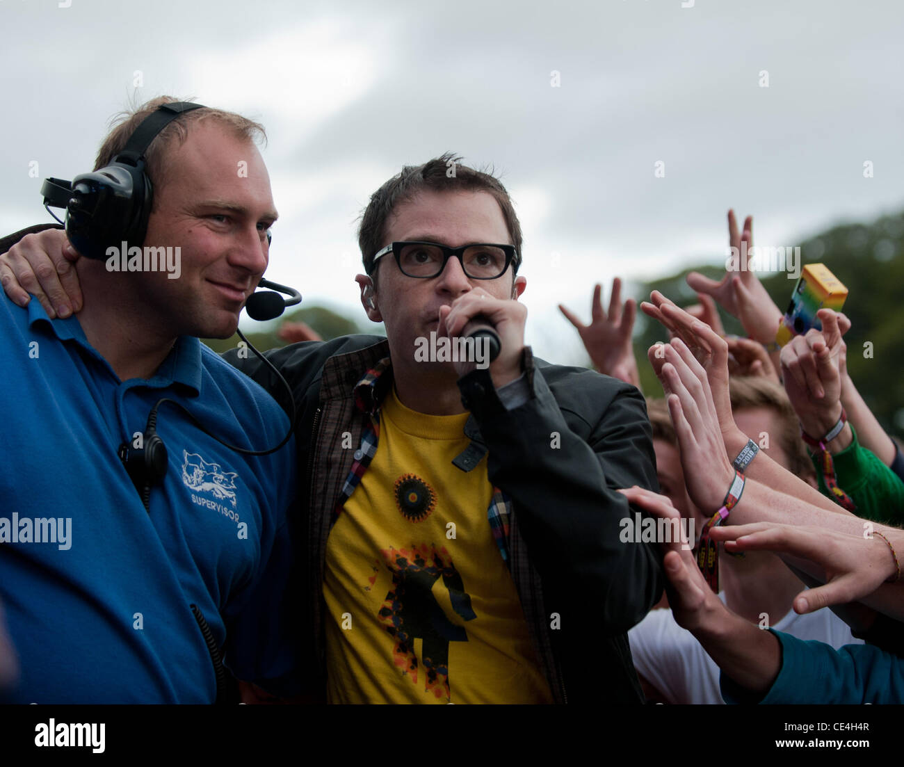 Weezer 2010 hi-res stock photography and images - Alamy