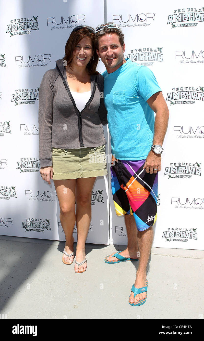 Stacy Kaiser and Jesse Csincsak The City's Hottest Bachelor ...