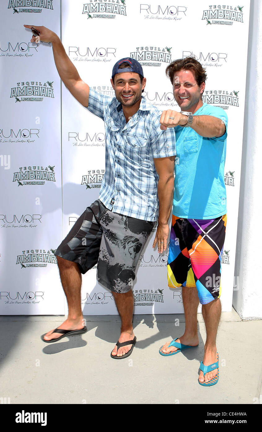 Jason Mesnick and Jesse Csincsak The City's Hottest Bachelor ...