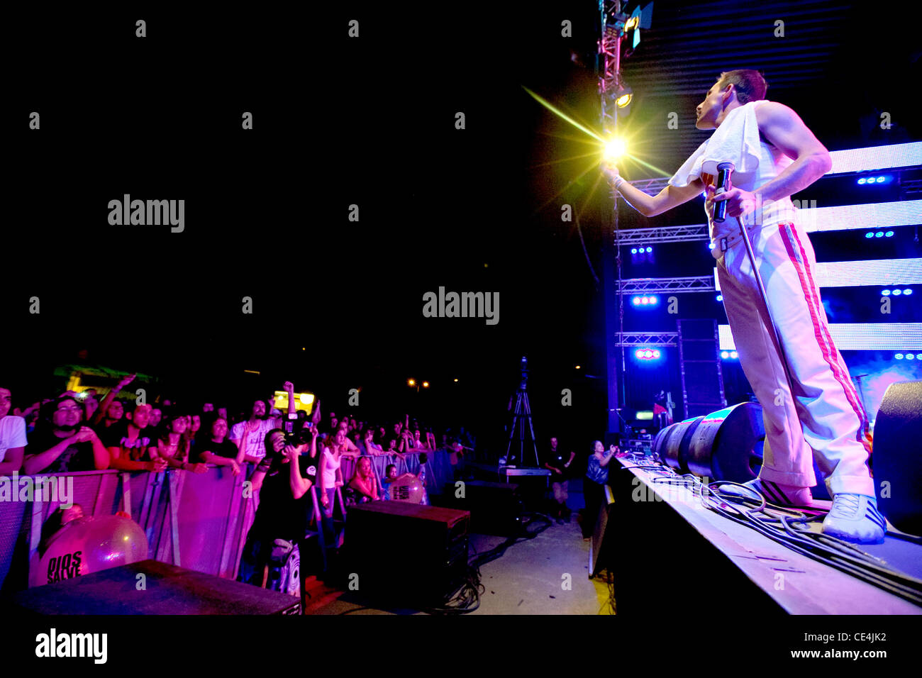 Pablo Padin God Save The Queen, Queen tribute band from Argentina ...