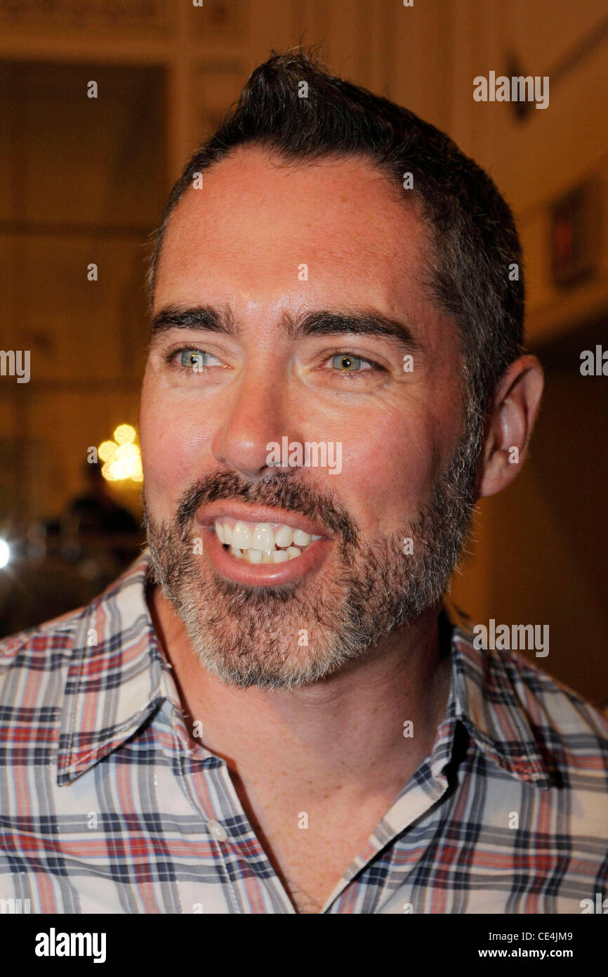 Ed Robertson of band Barenaked Ladies The 25th Annual Gemini Awards ...