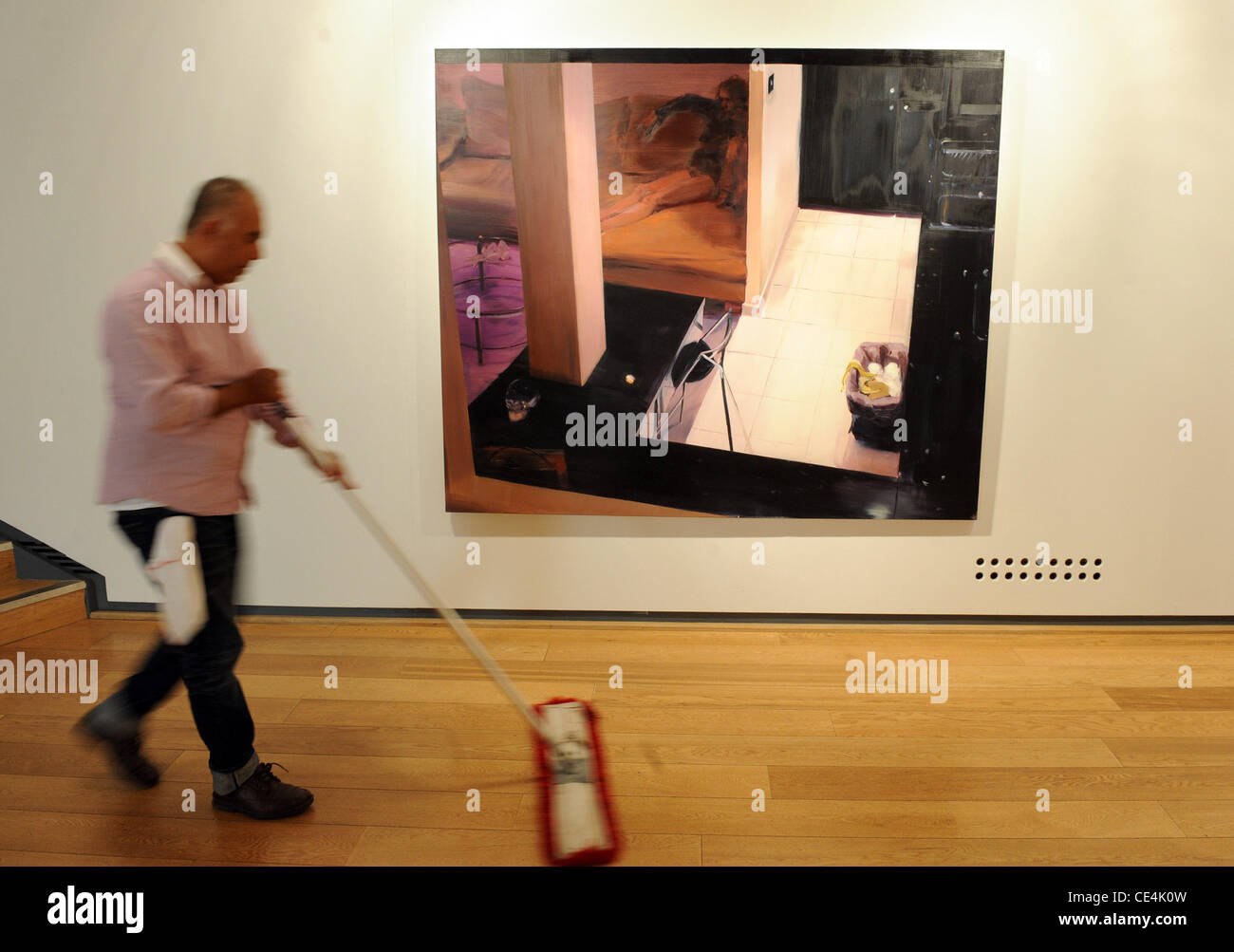 Caroline Walker: Frame, Figure, Frame, Figure The Threadneedle Prize ...