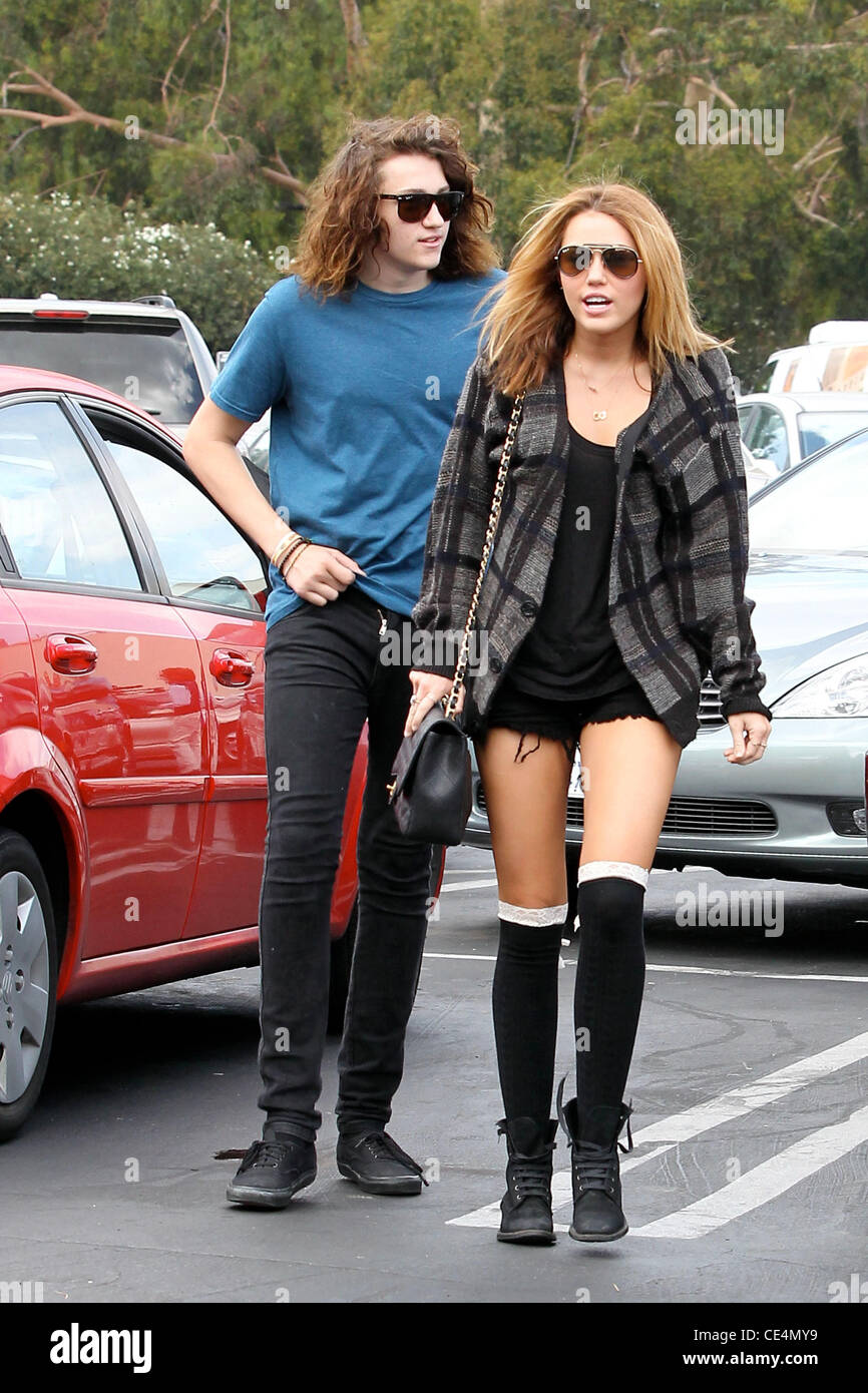 Miley and braison cyrus hi-res stock photography and images - Alamy