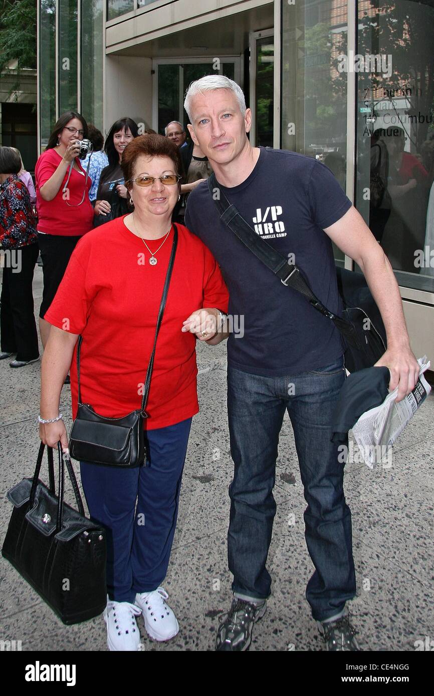 Anderson Cooper Model