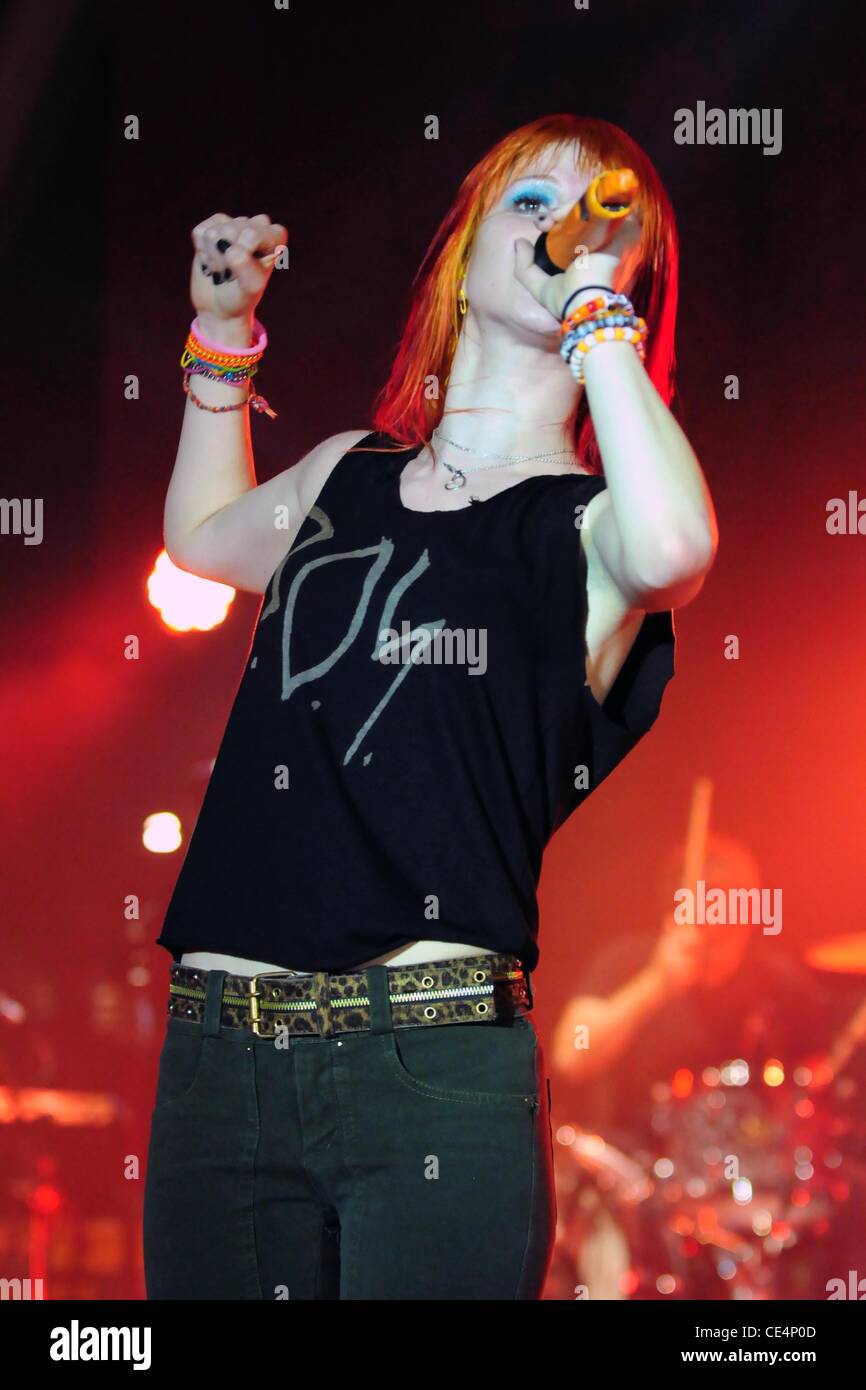 Hayley Williams of Paramore performs on stage during the Honda Civic ...