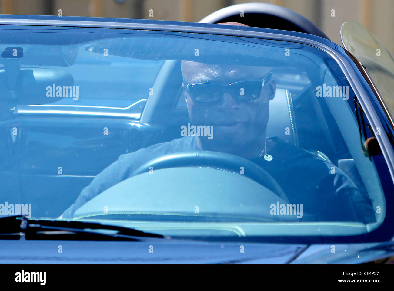 Seal musician hi-res stock photography and images - Alamy