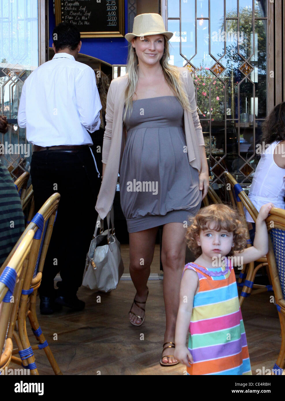 A pregnant Ali Larter leaves Little Next Door cafe Los Angeles ...