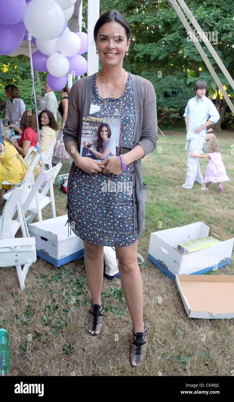 Author Katie Lee Joel attends the '2010 Authors Night', at The East ...