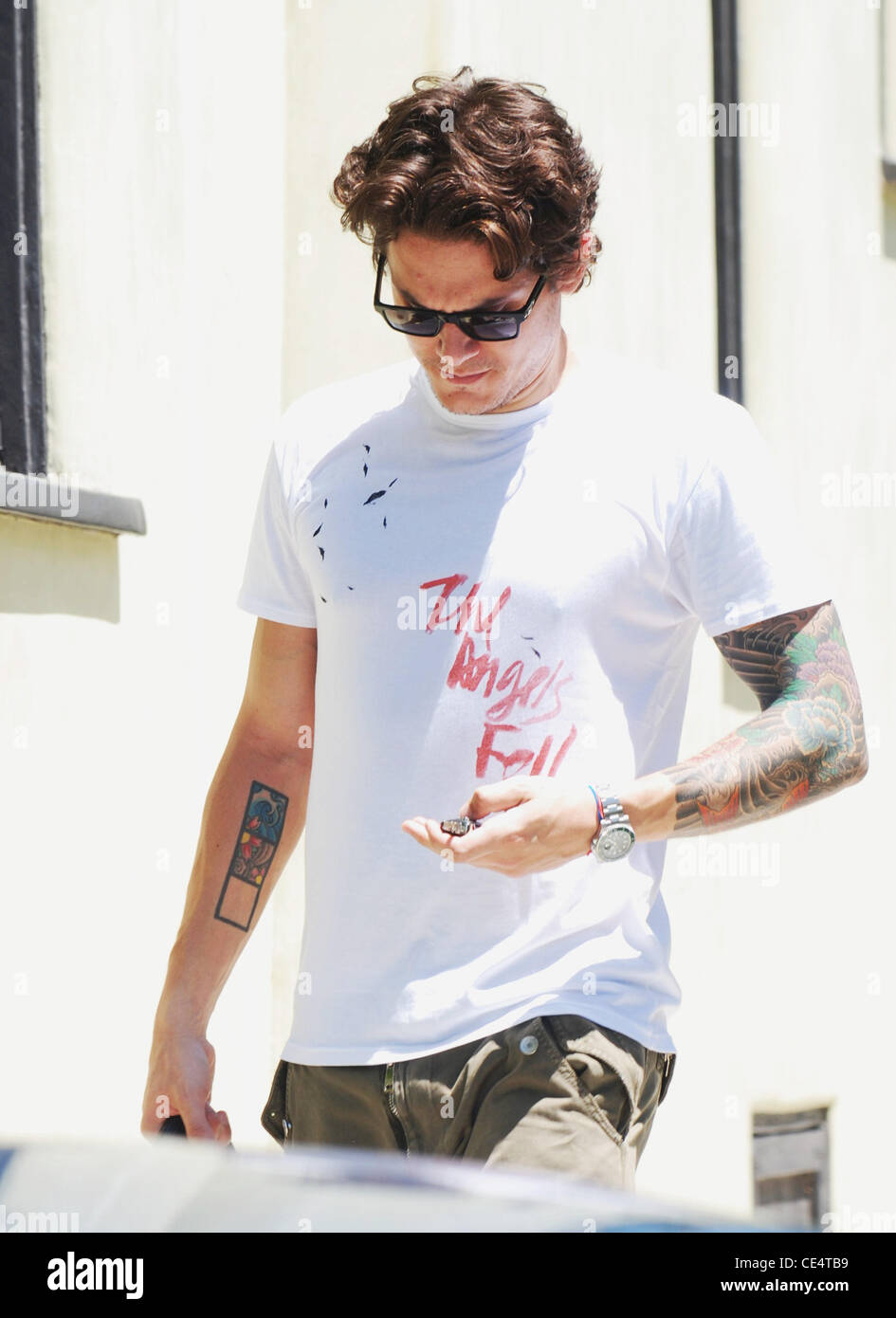 John Mayer is seen leaving the gym in West Hollywood. Los Angeles ...
