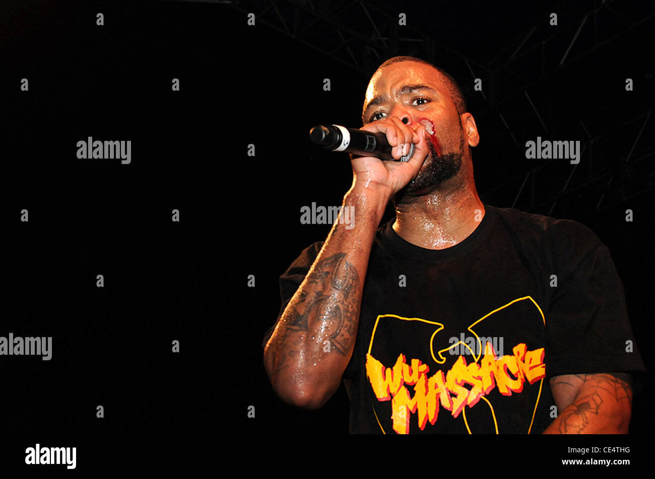 Method Man on stage performing during the '11th Annual Gathering of the ...