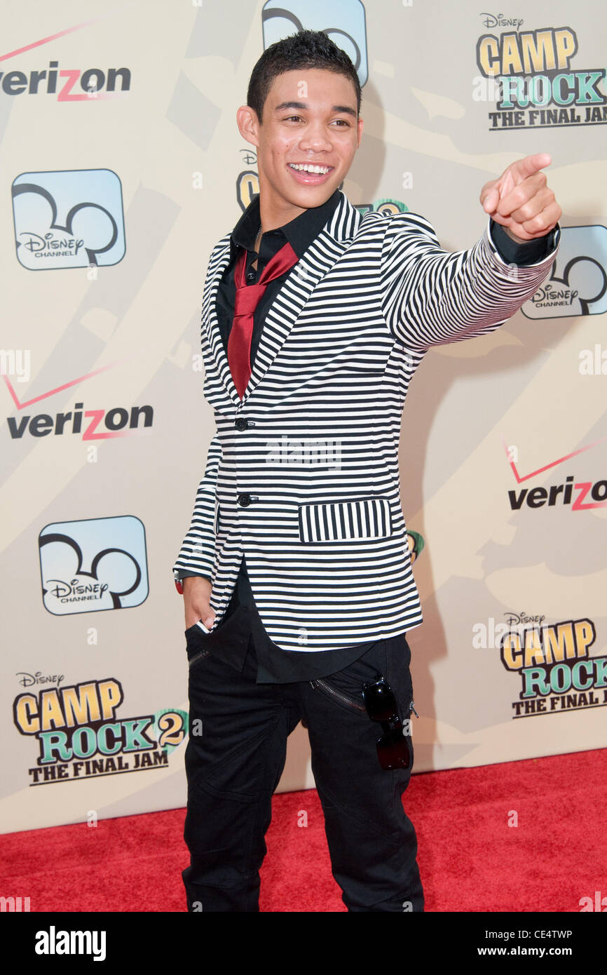 Roshon fegan world premiere of camp rock ii hi-res stock photography ...