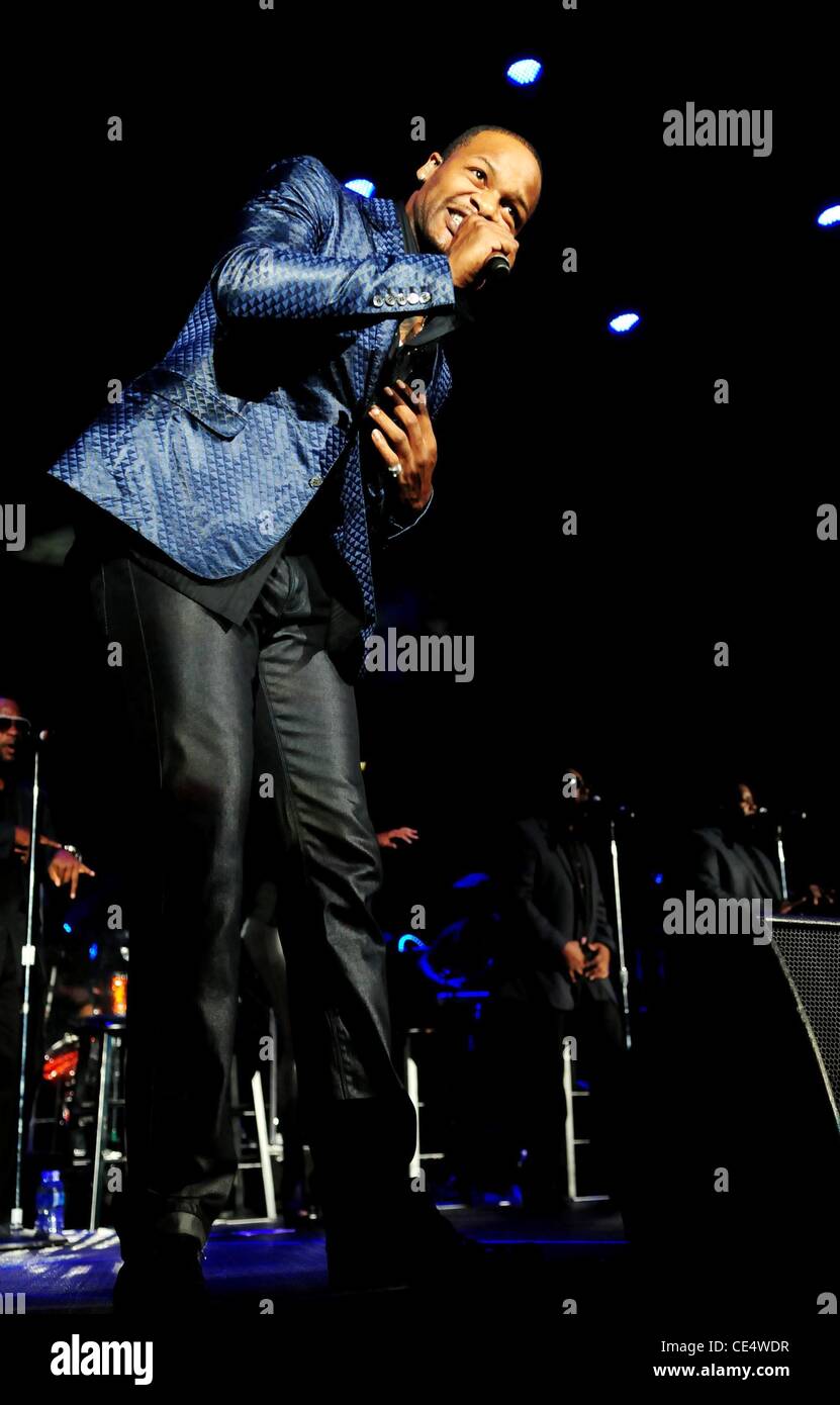 Jaheim performs live during the Budweiser Superfest at American ...