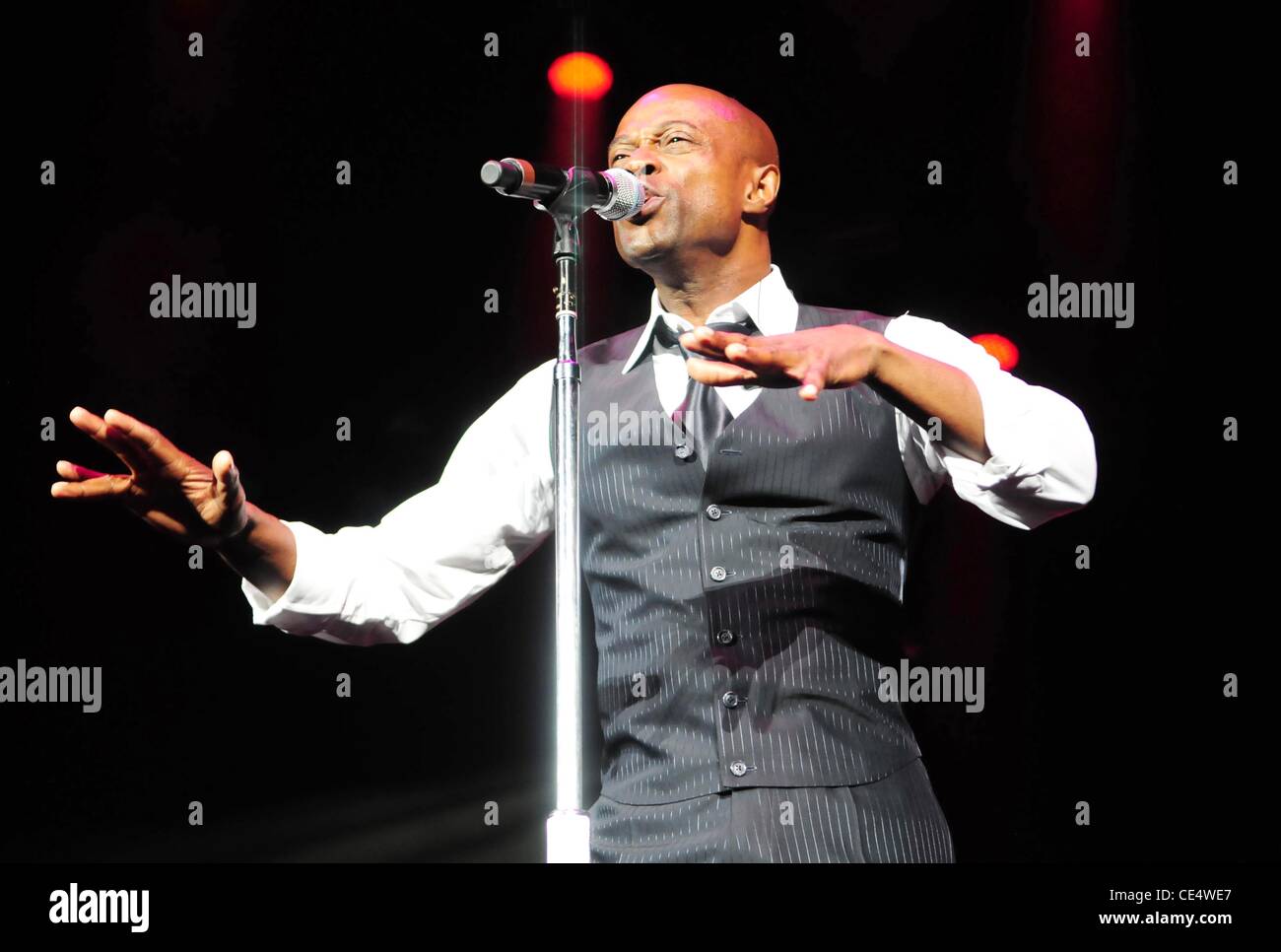 Kem performs live during the Budweiser Superfest at American Airlines ...