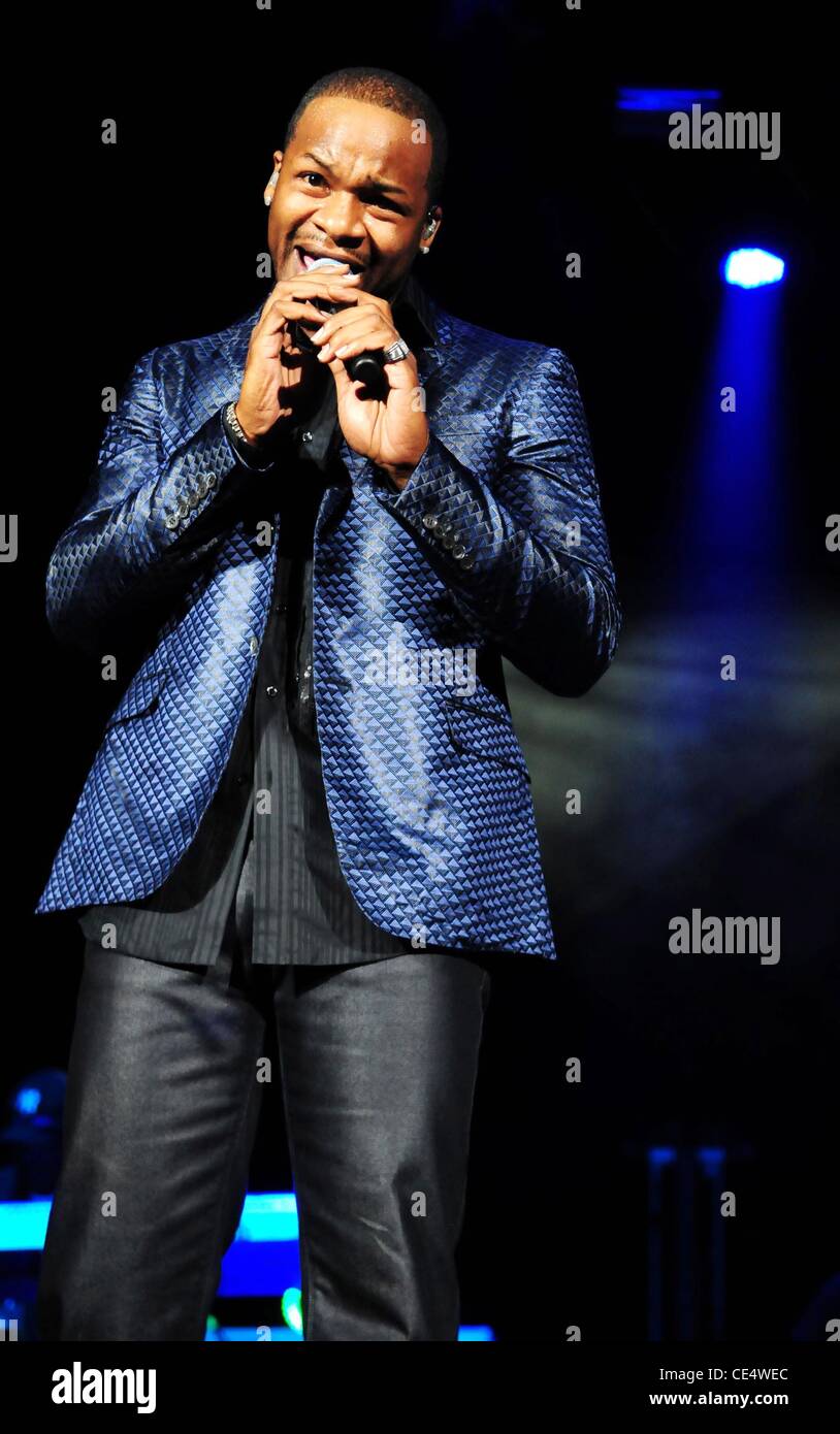 Jaheim performs live during the Budweiser Superfest at American ...