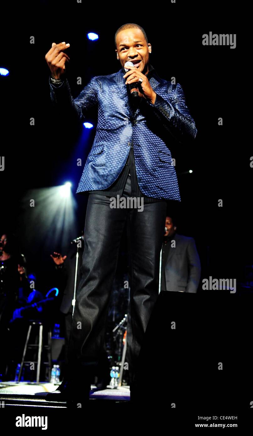 Jaheim performs live during the Budweiser Superfest at American ...