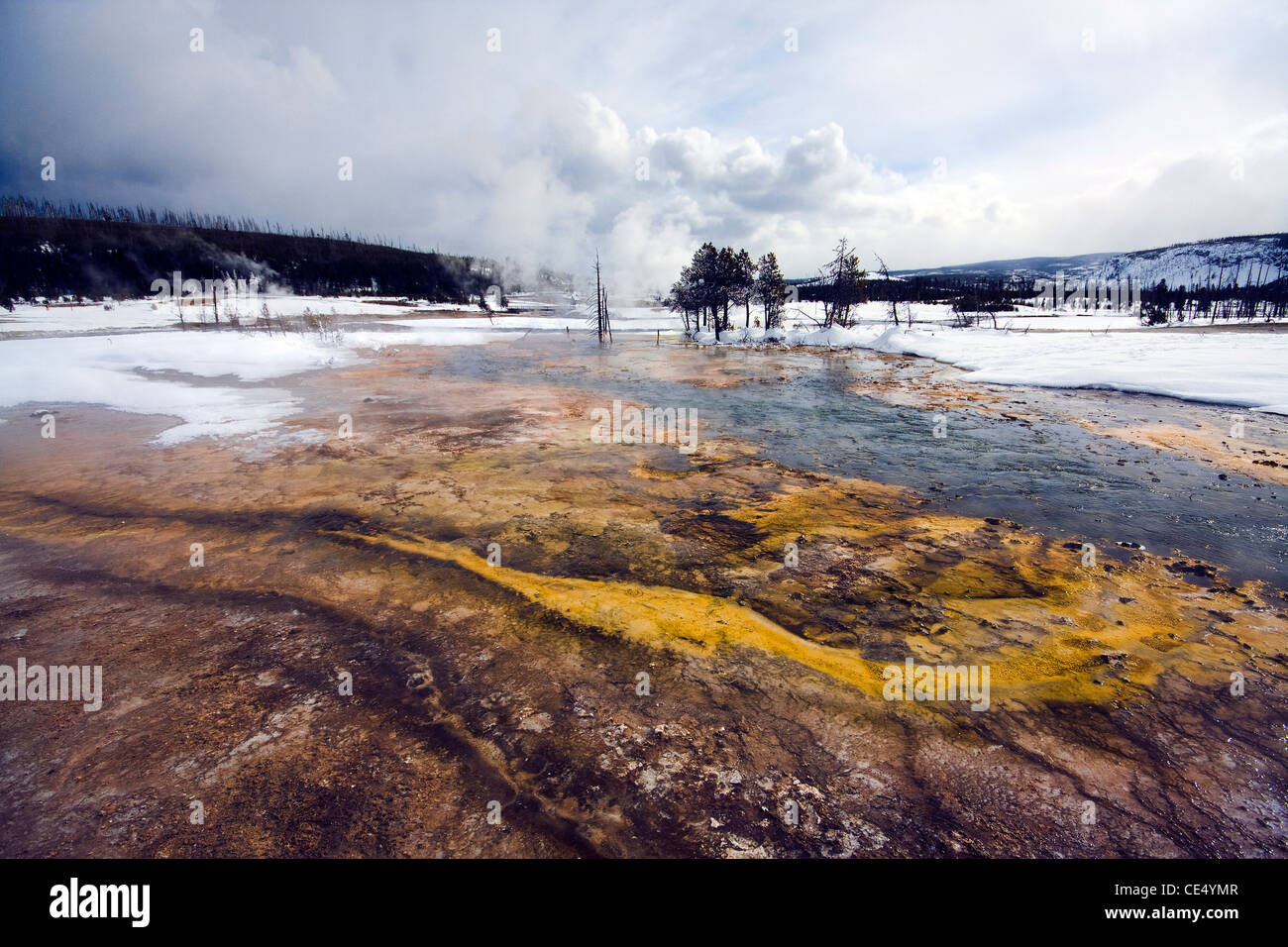 Biscuit basin yellowstone hi-res stock photography and images - Alamy