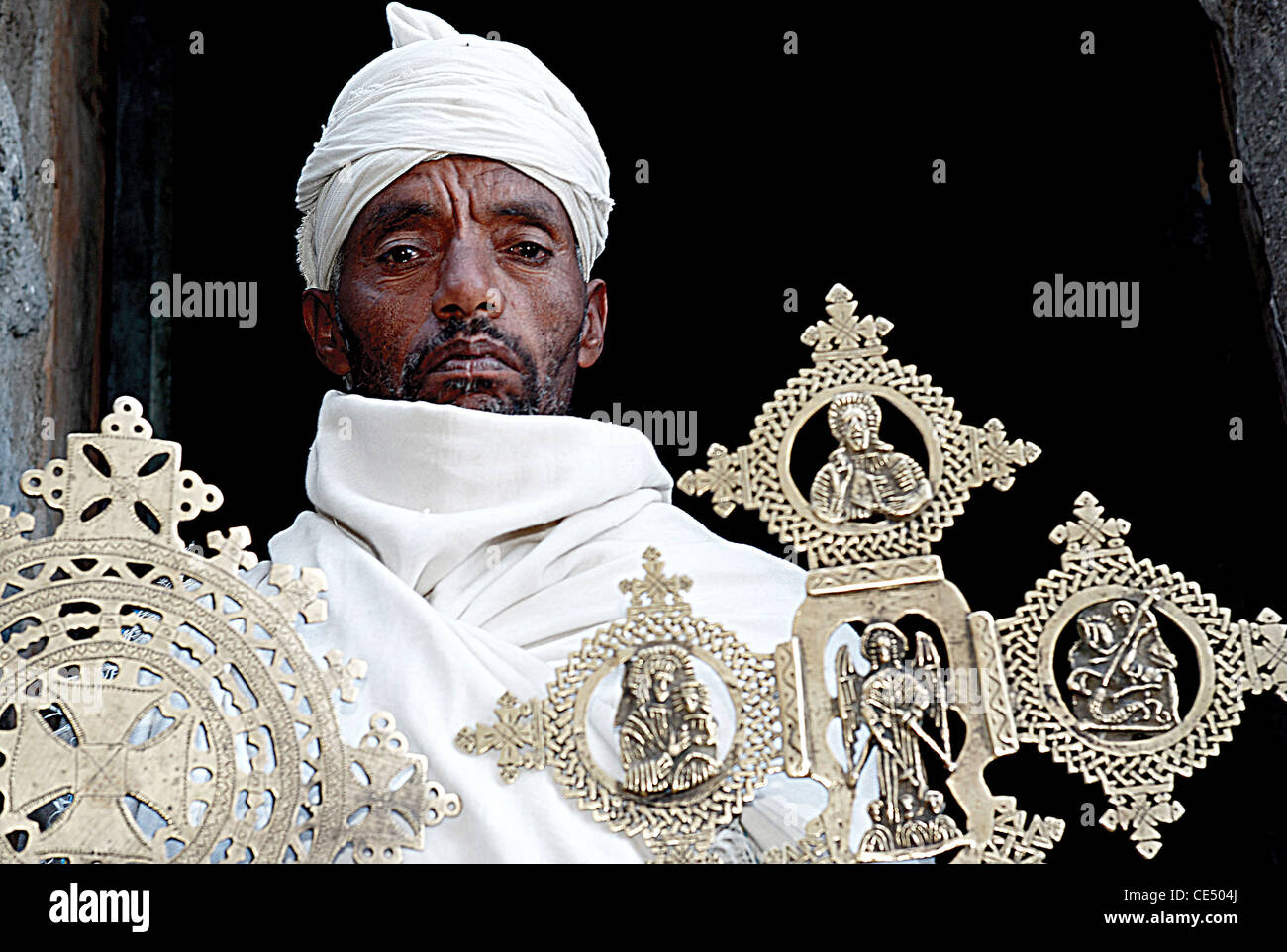 Crosss hi-res stock photography and images - Alamy