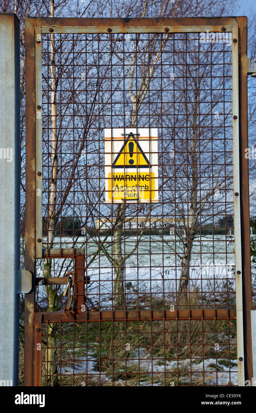 Anti-Climb paint sign Stock Photo - Alamy