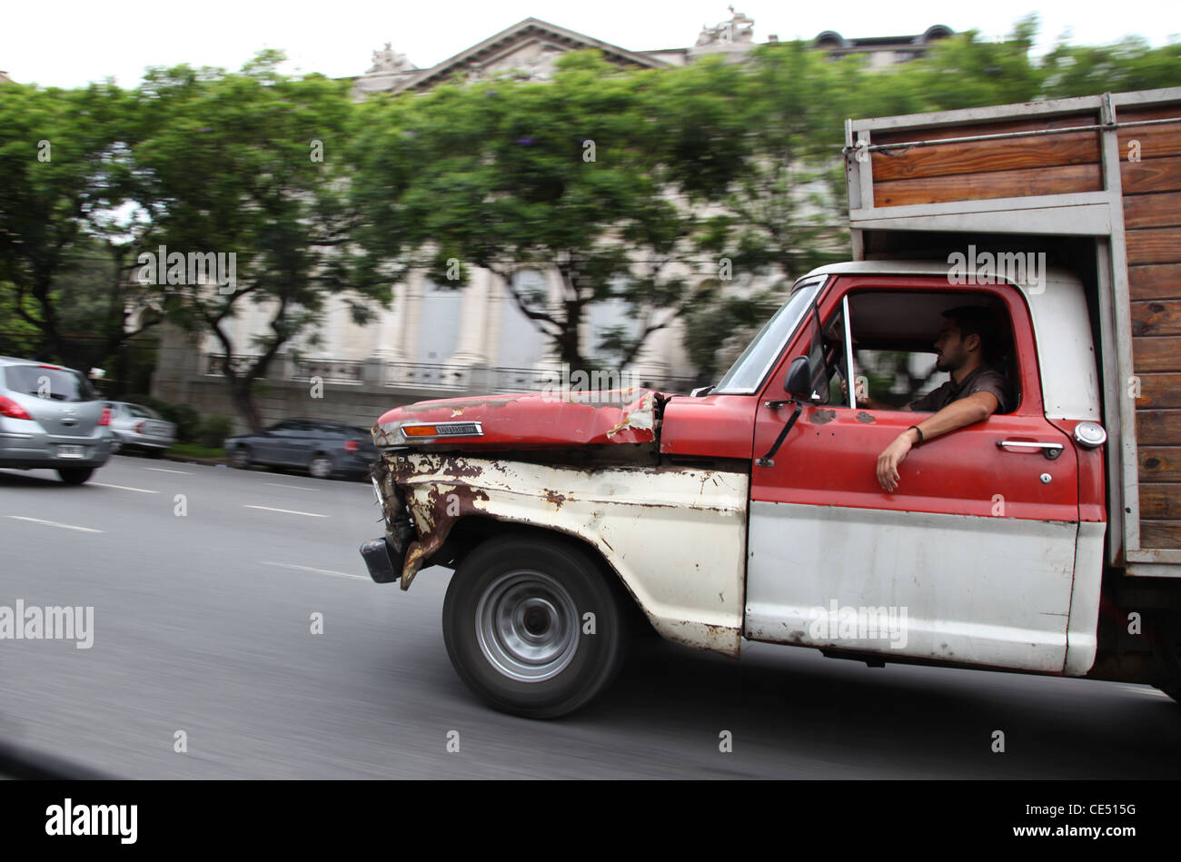 Beaten up van hi-res stock photography and images - Alamy